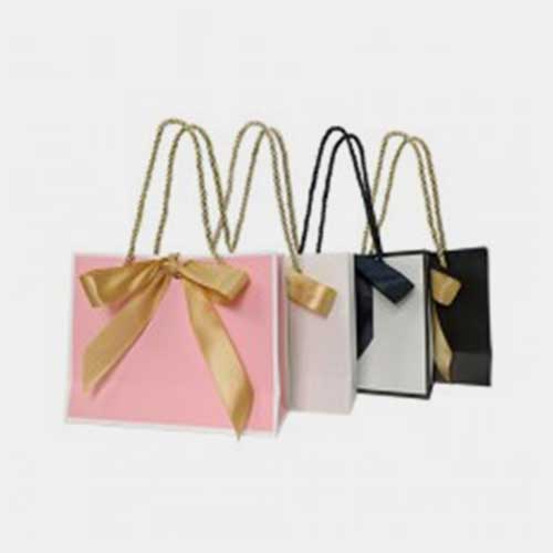 Gift Paper Bags – DISPLAY CANADA
